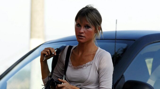 Caso Garlasco, Stefania Cappa denuncia De Rensis, Le Iene e l’ex ...